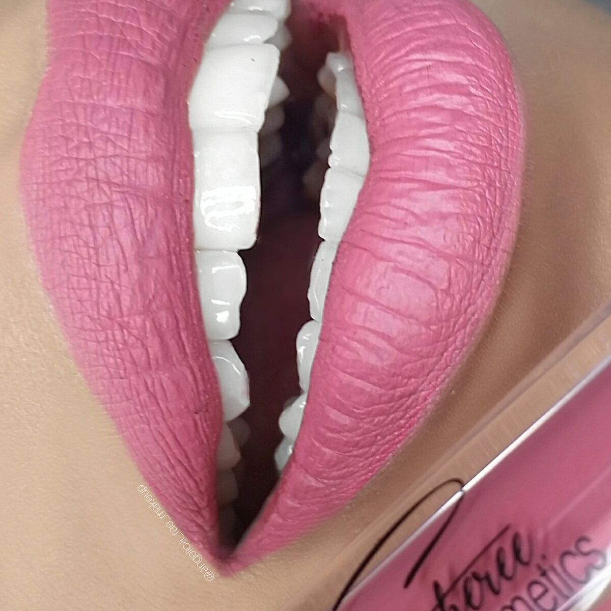Waterproof Liquid Lipstick - Glamour Pink – Sheree Cosmetics LLC